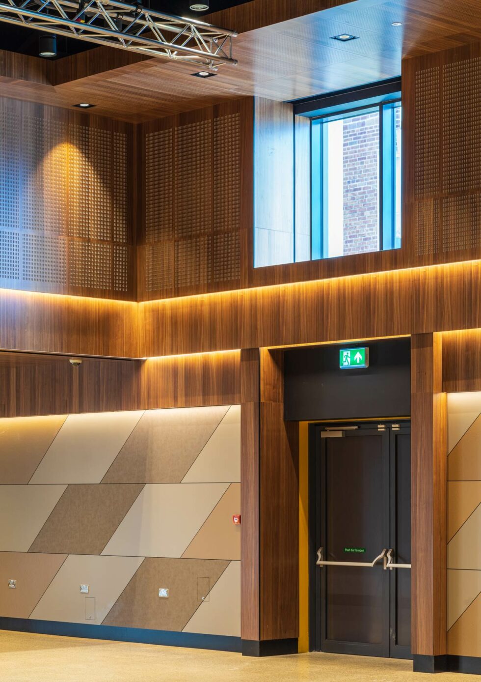 QUB - Students' Union - LSA Projects Ltd